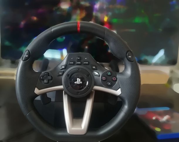 Come collegare il volante alla PS4 | Salvatore Aranzulla